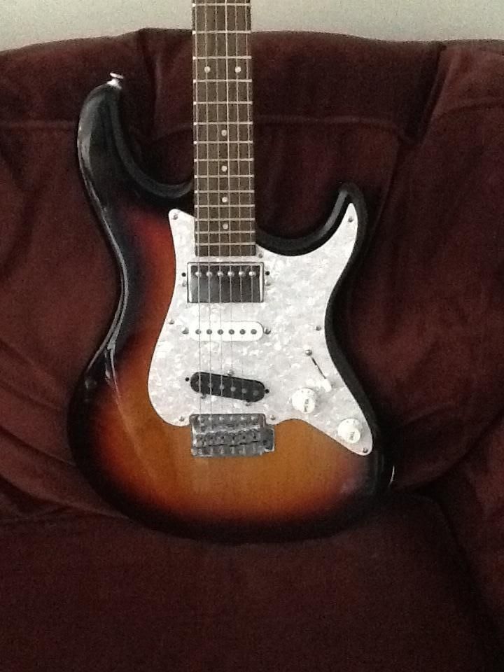 Offset Strat with Fat-Nashville-Tele style pickups - OffsetGuitars.com
