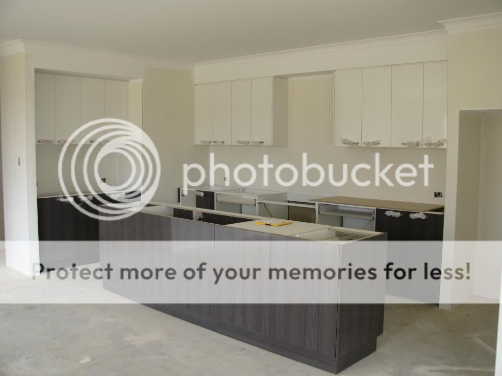 Sim & Gwyn's Aveling Build - 6 month maintenance • Home Renovation ...