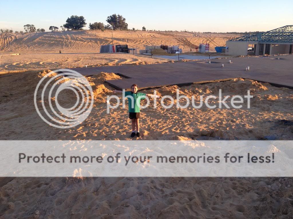 Sim & Gwyn's Aveling Build - 6 month maintenance • Home Renovation ...