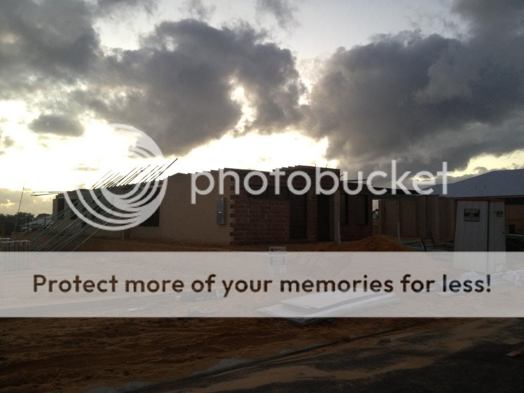 Sim & Gwyn's Aveling Build - 6 month maintenance • Home Renovation ...